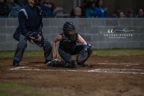 2025 Dhs Softball Amanda Eubank Photography