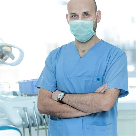 Diş Hekimi Cihan Sari Adapazarı