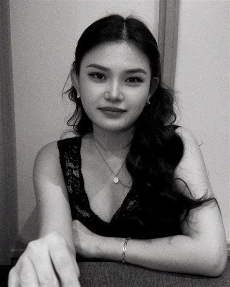 Photo Posted By Sherly Angela Sherlyang