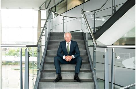 Computacenter Expects 2024 Profit Dip Following Soft September