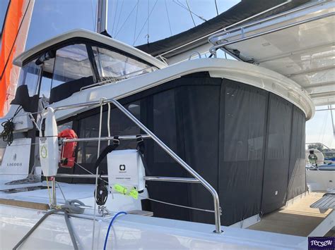 Lagoon 52s Cockpit Enclosure With Soltis 86 Mesh Windows Ref 0231 Tecsew