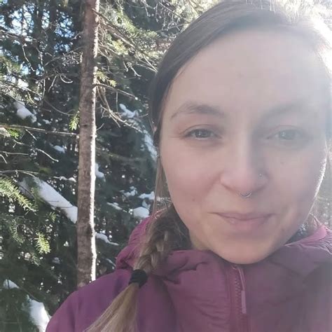 Kimberly Grace Kimberlygrace13 • Threads Say More