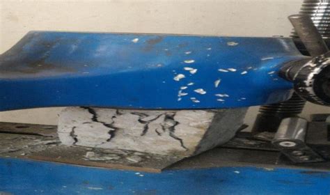 Compression Test By Using UTM SPLIT TENSILE STRENGTH TEST Part Download Scientific Diagram