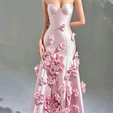 Pink Drees