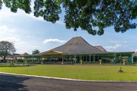 Foto 9 Fakta Pendopo Ageng Pura Mangkunegaran Tempat Resepsi Kaesang Erina