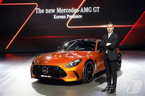 고객이 꿈꾸는 차 만든다벤츠 코리아 2세대 Amg Gt 국내 첫 공개