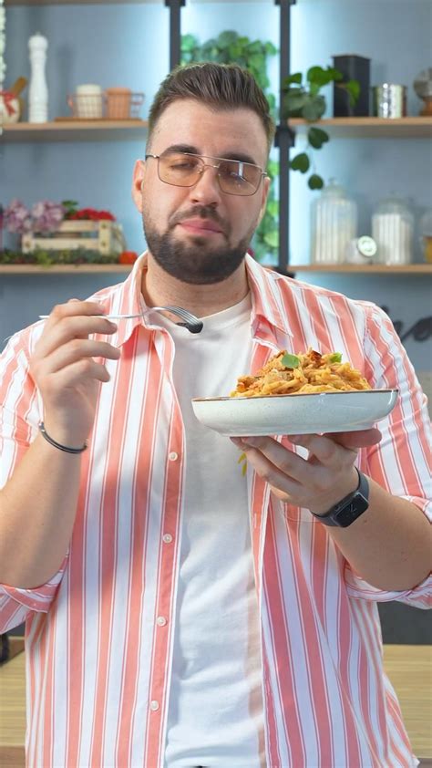 Καλημέρα 😀 Ξεκίνα τη μέρα σου με αυτή την απίστευτη και πανεύκολη πρωτεϊνική τορτίγια που