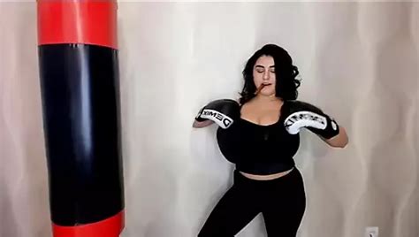 Aria Caroll Bigger Big Tits Porn Xhamster