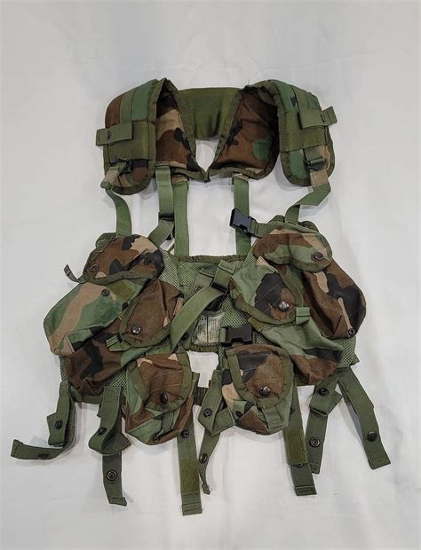 Us Army Woodland Camo Enhanced Load Bearing Vest Onethiefsurplus
