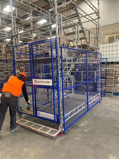 Stay Safe Stair Tower Security Gate And Surround Scaffold Gate Stay Safe Stair Tower Security Gate And Surround Scaffold Gate