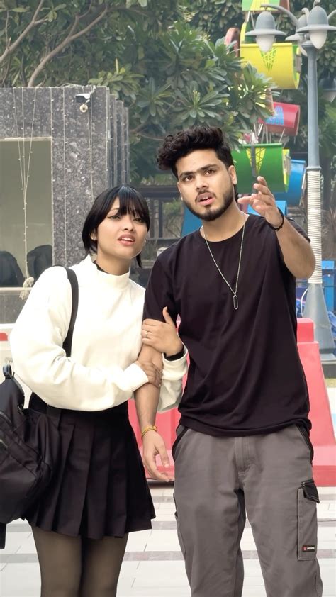 Prashant Yadav🕊️ ऐसा प्यार क़िस्मत वालो को मिलता है 🥰follow