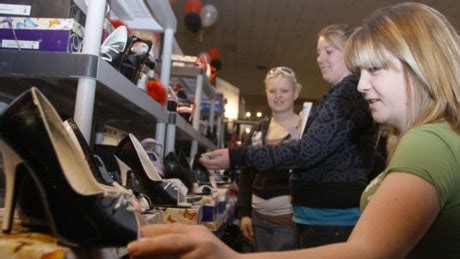 Sexy And Romantic Red Deer Advocate