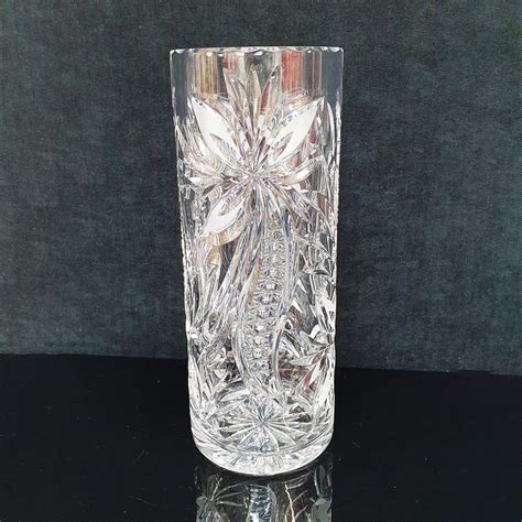 Ваза хрустальная прямая для цветов купить в интернет магазине