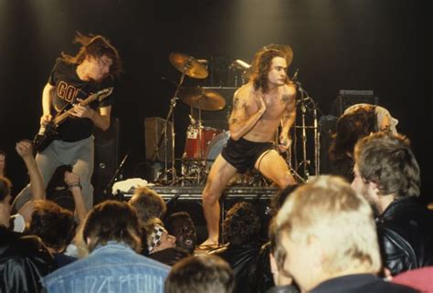 The 25 Most Iconic American Punk Bands Yardbarker