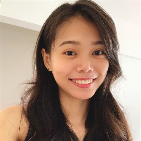 Tze Chia Chew Flight Attendant Singapore Airlines Linkedin