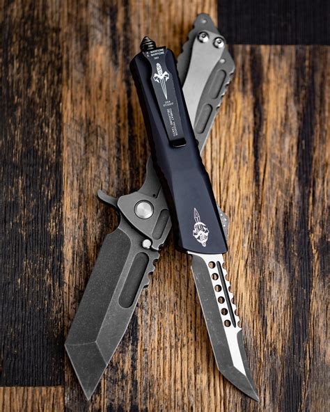 Folding Knives - Knifetography