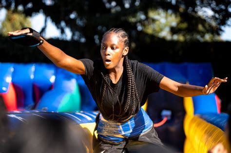 Integration Throwback Teamwork Challenge Collaboration The American Business School Of Paris