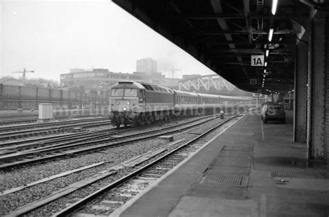 Paddington Class 47 47523 10290 John Vaughan Negative Rn122 £299