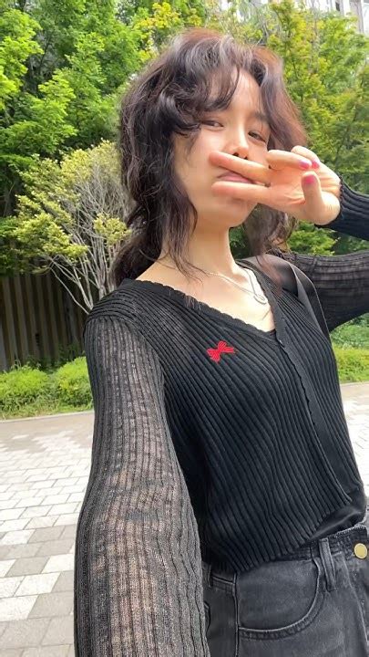 1️⃣여름에 입을만한 블랙팬츠 드뎌입고 2️⃣자수프릴블라우스와점퍼 코디 코디코디룩 와이드팬츠패션브이로그 워킹맘 브이로그 Youtube