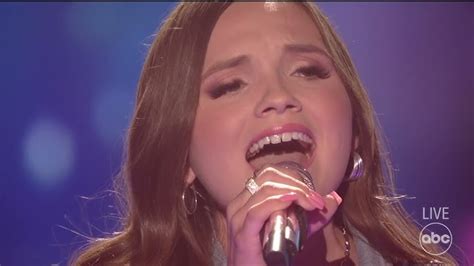 Danielle Daigles Instagram Twitter And Facebook On Idcrawl