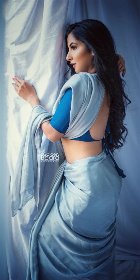 Pin Su Saree Shoot