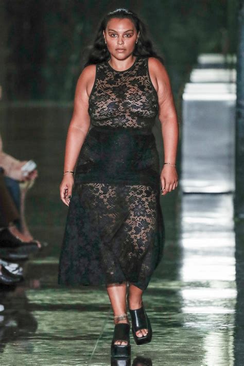 15 Stunning Plus Size Looks From Fashion Week