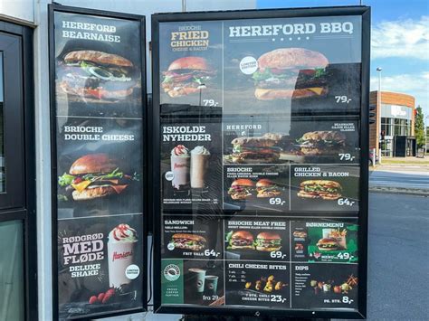 Sunset Boulevard Ligger På Lilli Gyldenkilde Torv