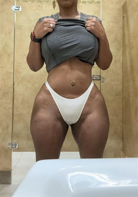 Bathroom Selfie Rthicklatinas