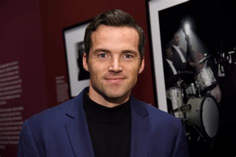 Pretty Little Liars Ian Harding Admitted To Crushing On A Co Star He Once Had An Argument With