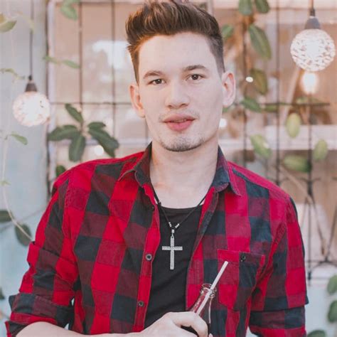 Davit Eberhard Davit Eberhard Added A New Photo — In