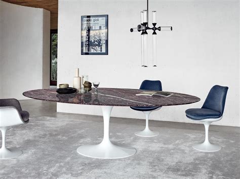 Saarinen Oval Dining Table Knoll International By Eero Saarinen