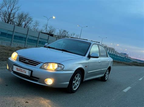 Купить б/у Kia Spectra I Рестайлинг 2 1.6 MT (101 л.с.) бензин механика ...