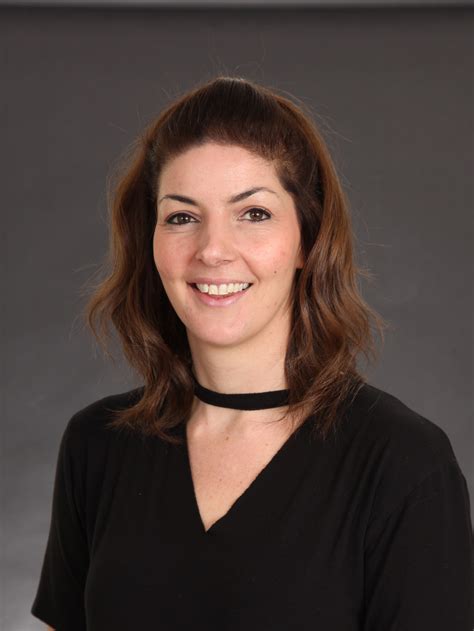 Lisa Lawrence S Instagram Twitter Facebook On Idcrawl