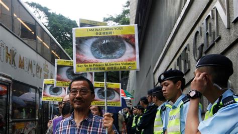 პირადი ინფორმაციის დაცვა და ქვეყნის უსაფრთხოება