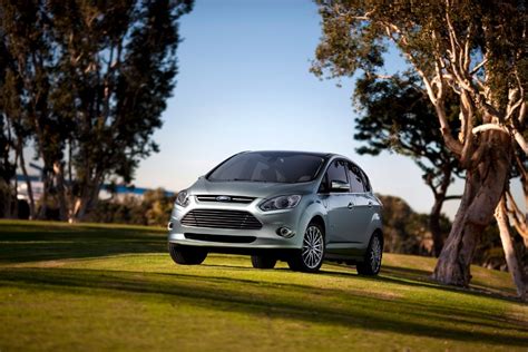 Ford C Max Energi Hybrid Unveiled Autoevolution
