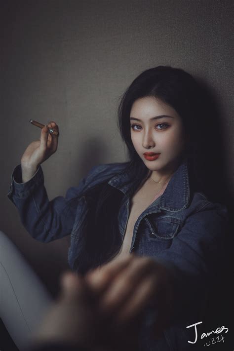 사진작가 가슴이 떨려 흔들리는 아저씨 의 포트폴리오 6001559