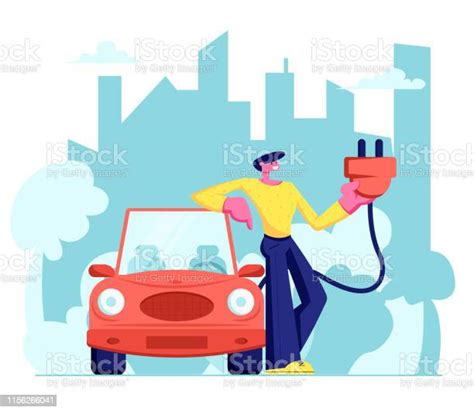 남자는 손에 플러그를 들고 전기 자동차 근처에 서있다 도시에서 에코 전송 생태 보호 전기 자동차 녹색 기술 유기농 건강한 라이프 스타일 대체 에너지 만화 플랫 벡터 일러스트