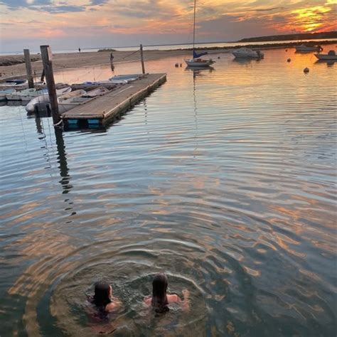 Emily Wright Emilyrightt • Threads Say More