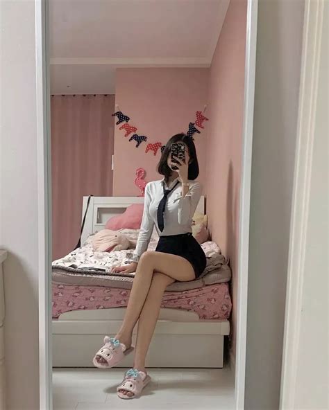 Pin on 교복 패션