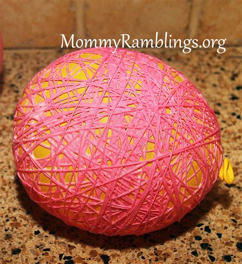 String Eggs A Fun Easter Craft Mommy Ramblings