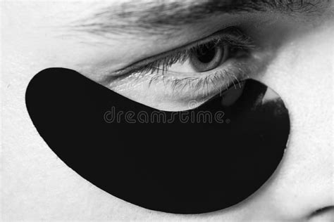 Skin Care Black Pearl Extract Minimizes Puffiness And Reduce Dark