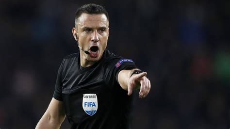 Auf Der Sex Party Erwischt Schiedsrichter Slavko Vincic Leitet Rb Leipzig Gegen Fc Liverpool