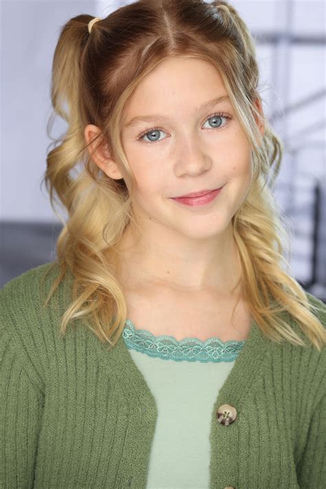 Kinley Heart Beats Lyrics