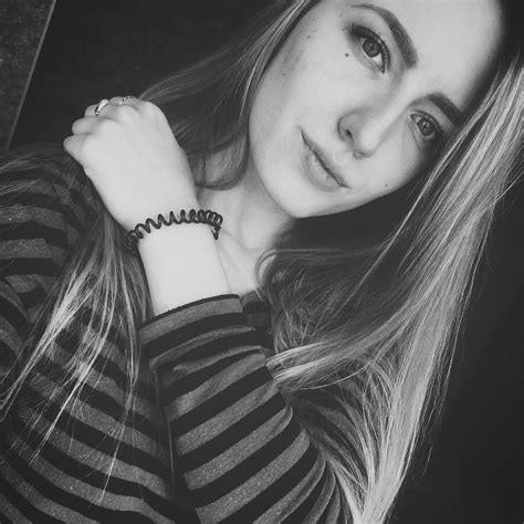 Лиза Энгельс