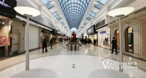 Vancouvers Oakridge Centre Mall Vancouvers Best Places