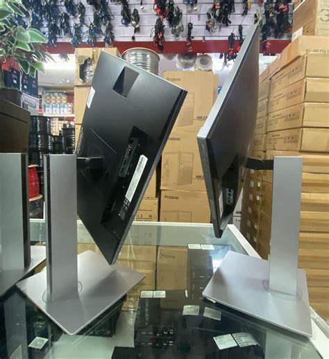 Monitors Hp E223 Monitor Was Listed For 2 500 00 On 30 Nov At 10 16