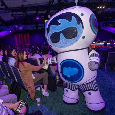 Df24 Dreamforce Advanz101 Salesforce Consulting Partner