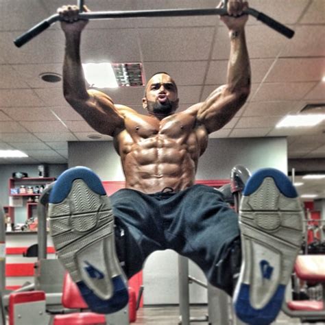 کردن مدیر ساختمون به هوای شارژ