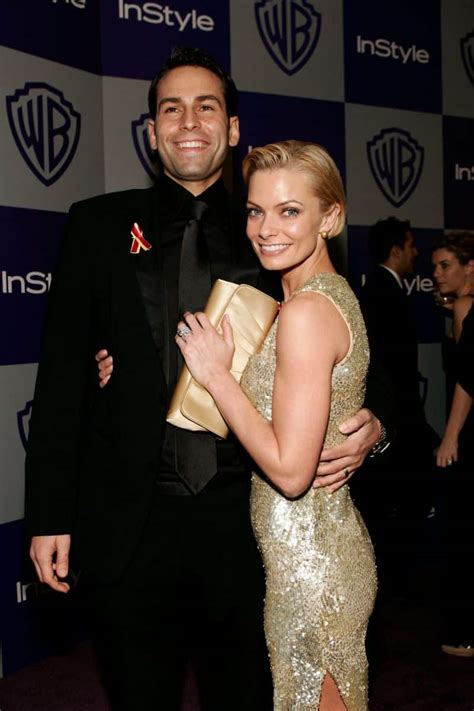 Simran Singh Net Worth Update Famous People Today