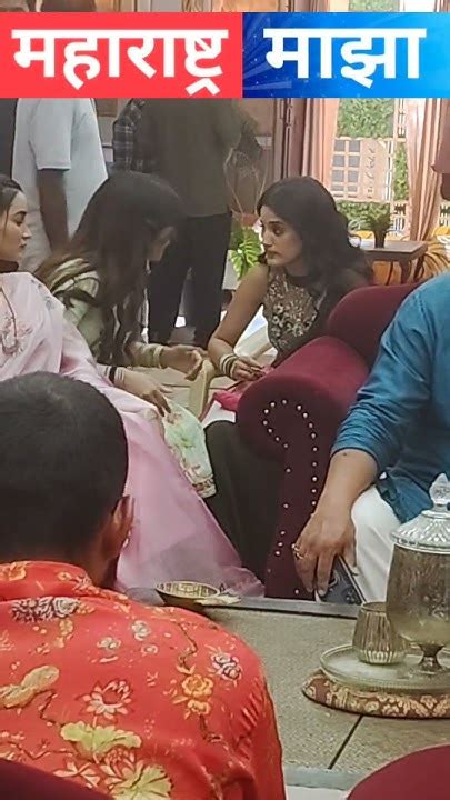 Gouri Agarwal Ani Ayushi Khurana Bts Shoot Maharastramajha